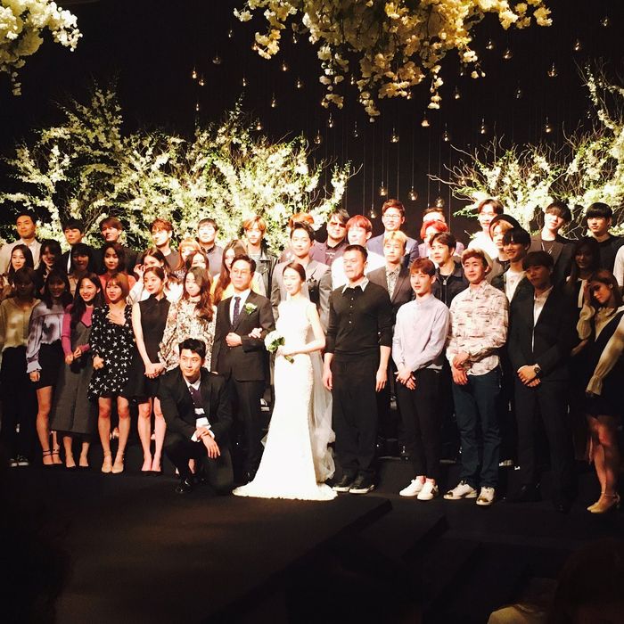Dàn sao nhà JYP có mặt trong đám cưới của CEO Jungwook - Tạp chí Tri thức