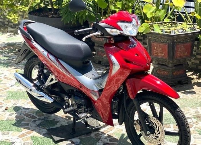 3 mẫu xe máy giá rẻ ở Thái Lan bỗng đắt đỏ sau khi về Việt Nam - Báo ...