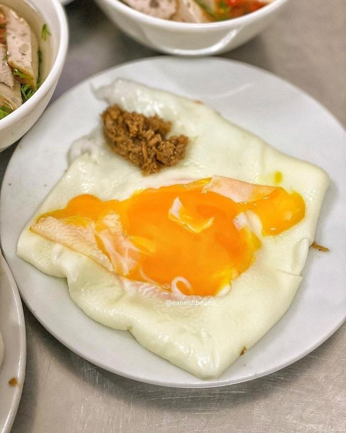Săn tìm bánh cuốn trứng béo ngậy xứ Lạng, ăn bao nhiêu cũng không thấy ...