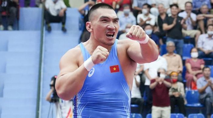 Trọng tài 'Độc cô cầu bại' tại LION Championship: Võ sỹ ức chế đến mấy ...