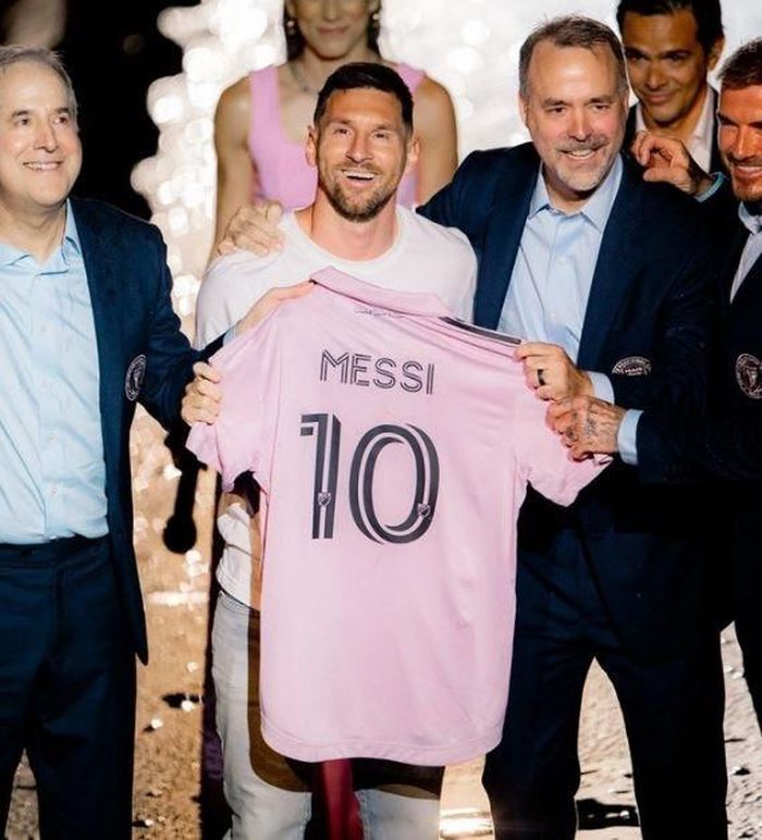 Lễ ra mắt hoành tráng của Lionel Messi tại Inter Miami - Báo Công Lý