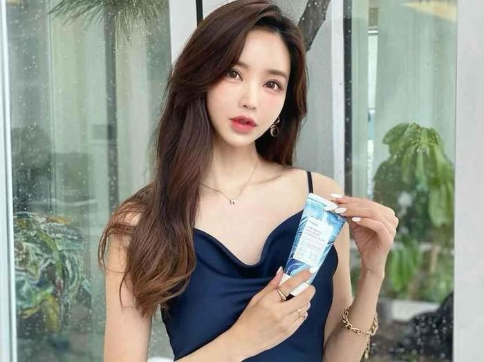 Nữ DJ xứ Kim Chi khoe body cực chuẩn làm netizen 'nức nở' - Báo Kiến Thức