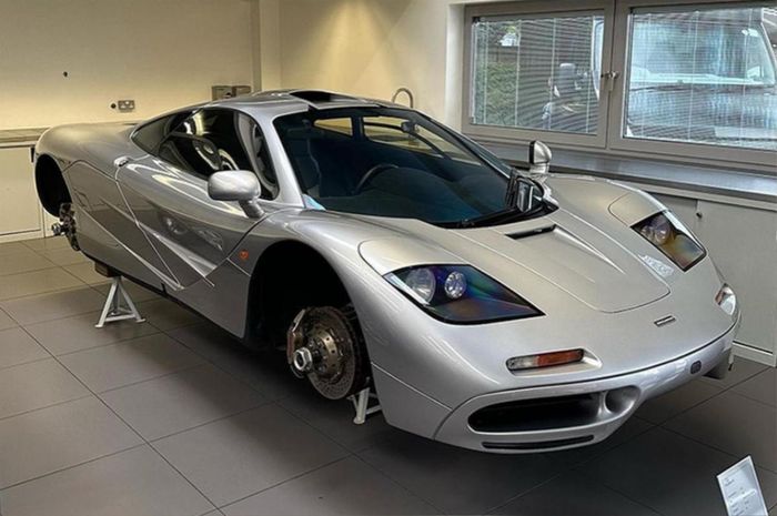 Chiếc siêu xe McLaren F1 của Elon Musk sở hữu từng gặp nạn giờ ra sao ...
