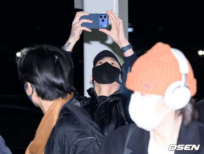 BTS tái xuất hoành tráng trên 'con đường nhà Vua' và hàng loạt điều ...