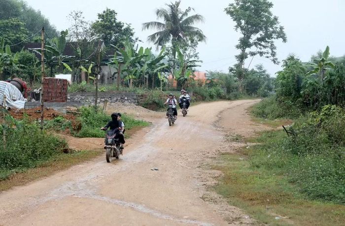 Nghệ An: Đầu tư hàng trăm tỷ đồng, tuyến đường vẫn dở dang sau hơn 15 ...