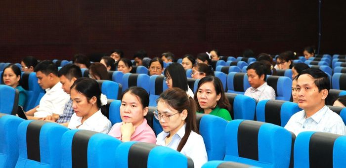 Đà Nẵng tập huấn nghiệp vụ cho cán bộ phụ trách công tác đăng ký kinh ...