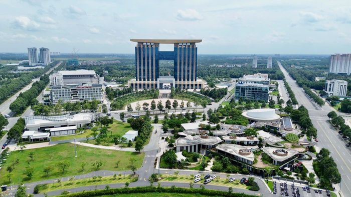 TP.HCM và tầm nhìn 100 năm: Hạ tầng mở đường cho siêu đô thị đa cực ...