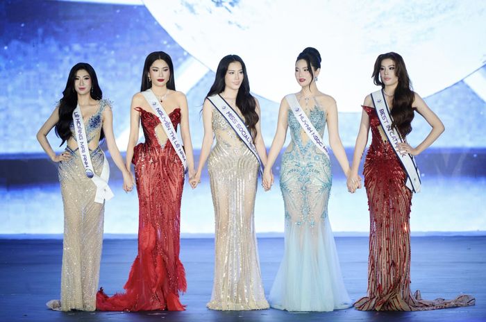 Nguyễn Thị Lệ Nam đăng quang Miss Cosmo TPHCM 2026 - Báo Sài Gòn Giải Phóng